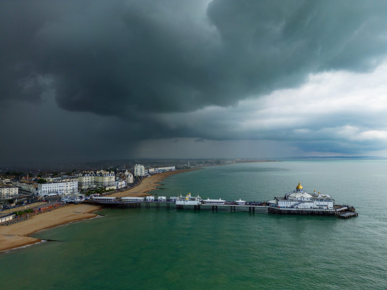 A Dramatic Storm Over Eastbourne July 2025 - In Pictures - Unknown Kent ...